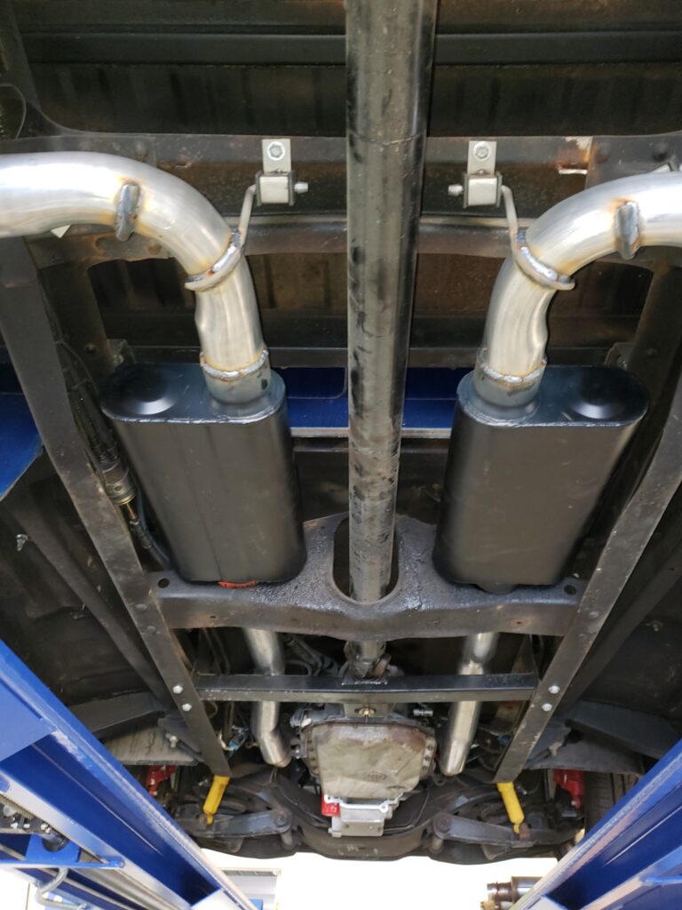 C10 dual exhaust with Flowmaster 40series - Wicked Wrench